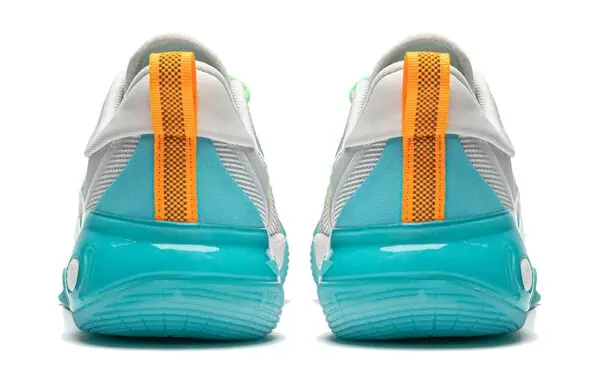 LI-NING Pioneer 4 Primary Sneakers