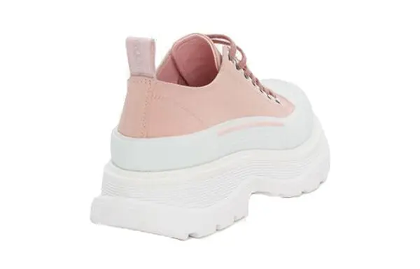 Alexander McQueen Tread Slick Low Lace Up Sneakers - Light Pink/white