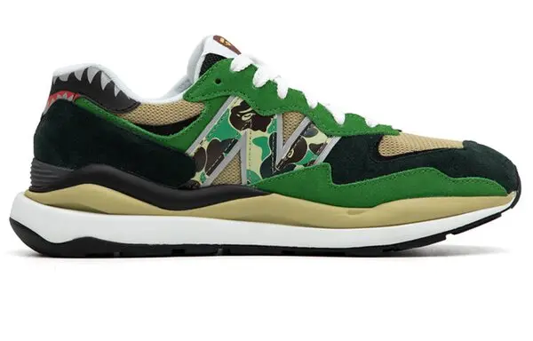 NEW BALANCE X A Bathing Ape 57/40 Sneakers - Green