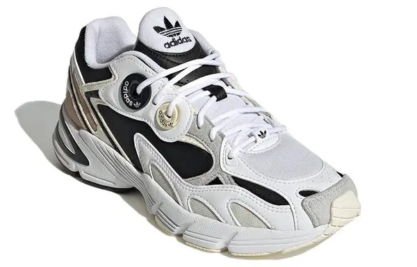 Adidas Astir Sneakers - Black/white/gray