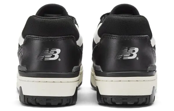 NEW BALANCE 550 Low Top Sneakers - Black/cream