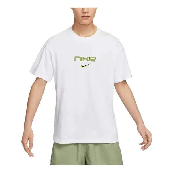 Nike Graphic T-shirt Asia Sizing - White