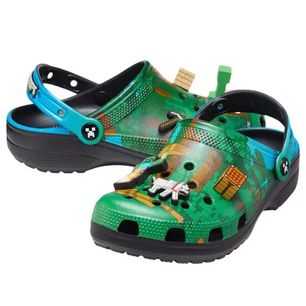 CROCS X Minecraft Clog - Green/black
