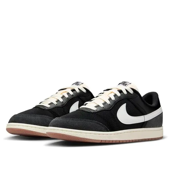 JORDAN Skyline Low - Black/summit White/anthracite