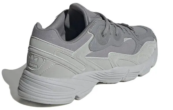 Adidas Astir Low Top Sneakers