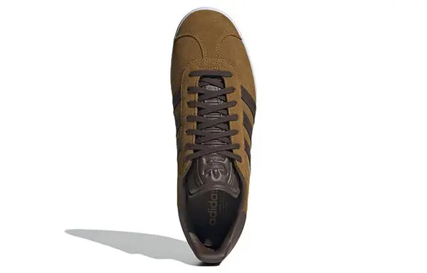 Adidas Gazelle Sneakers - Brown/white