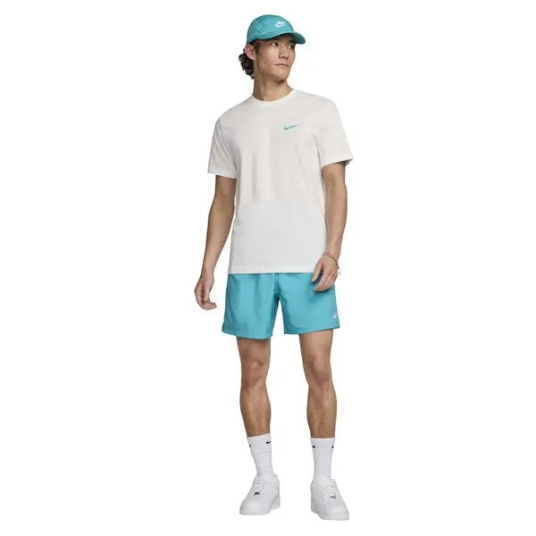 Nike Swoosh T-shirt