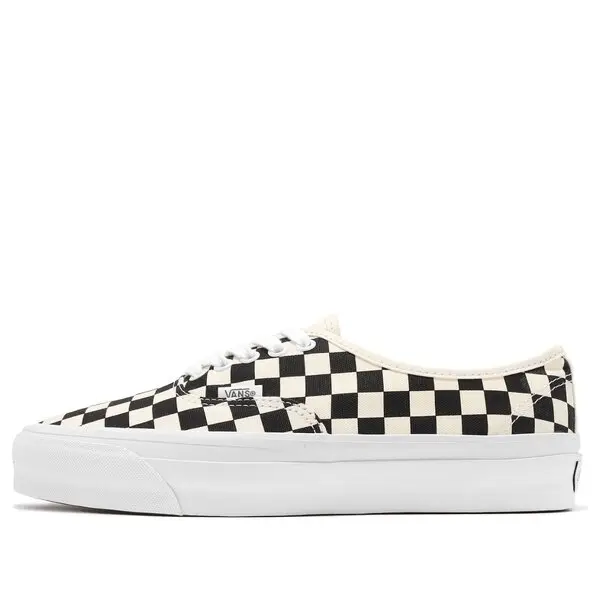 VANS Authentic 44 Sneakers - Black/white