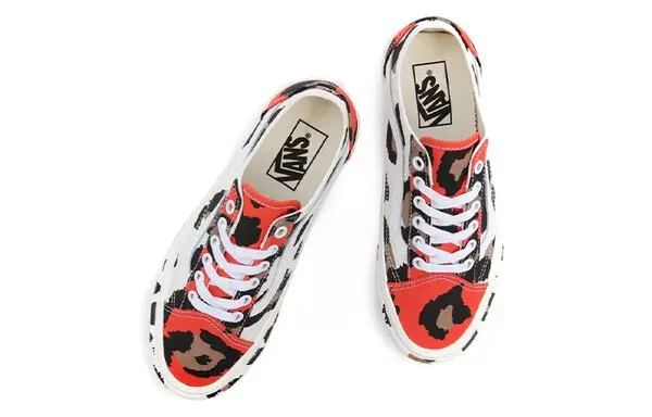 VANS Old Skool Tapered Sneakers - Black/red/white