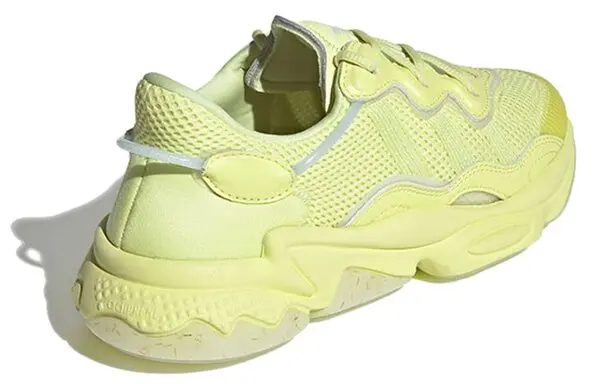 Adidas Originals Ozweego Sneakers - Yellow