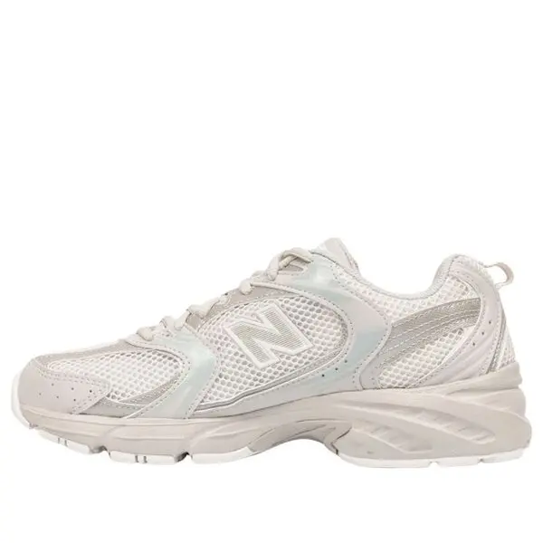 NEW BALANCE 530 Athletic Sneakers - Cream/beige