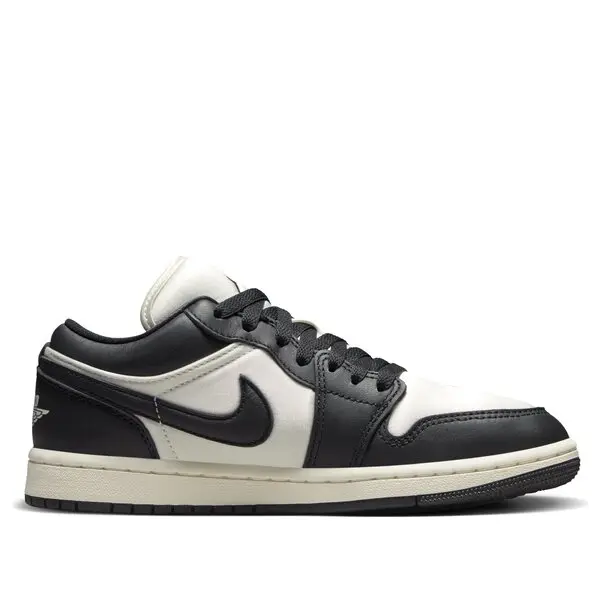 JORDAN 1 Low Se Vintage Panda Sneakers
