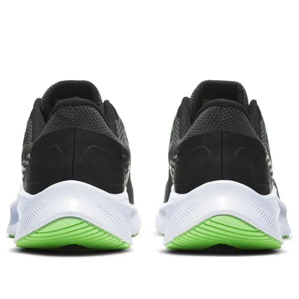 Nike Quest 3 Shield Low Top Sneakers - Black