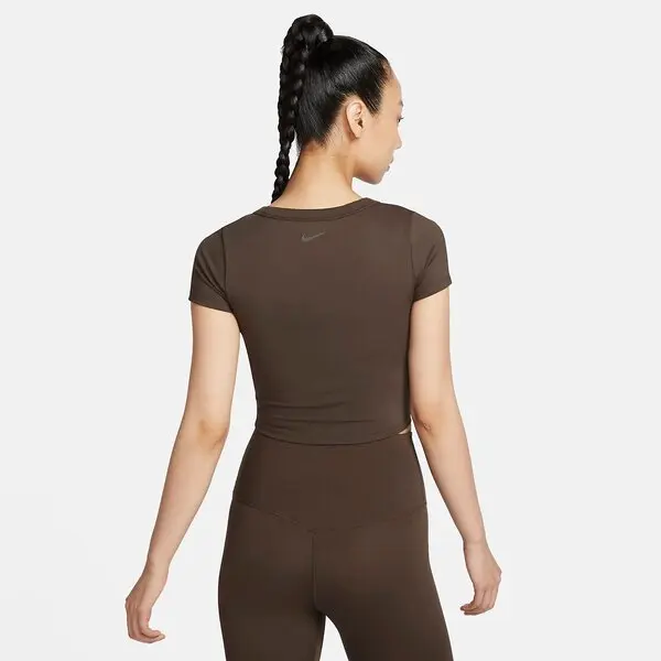 Nike Dri-fit Quick-drying Fitted Short-sleeve Top - Brown