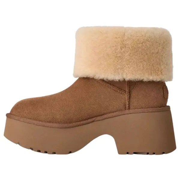 UGG Esmee Boot-snow - Chestnut