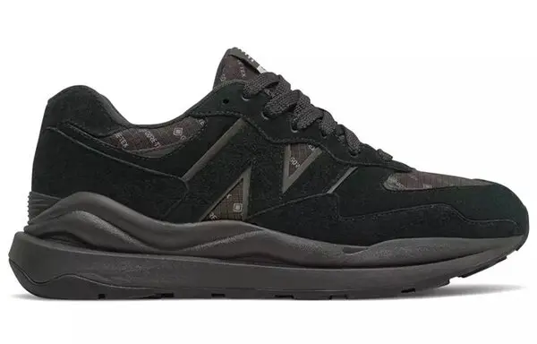 NEW BALANCE 57/40 Gtx Sneakers - Black