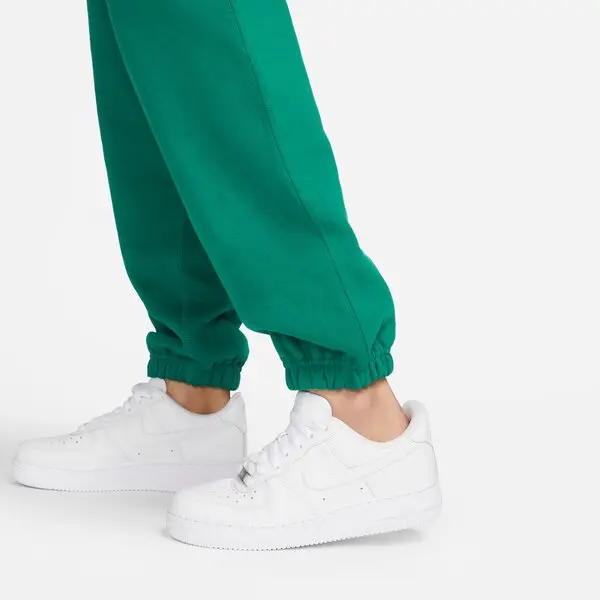 Nike Solo Swoosh Sweatpants - Grass Green