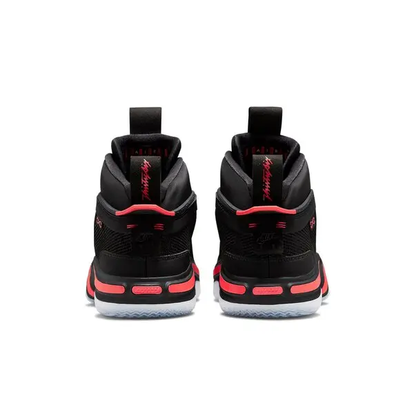 JORDAN Air 36 - Black/red