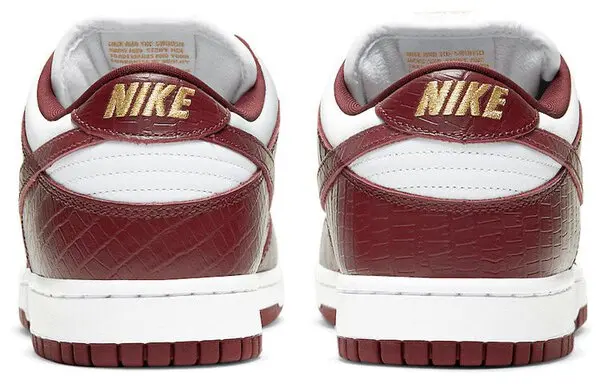 Nike Dunk Low X Supreme