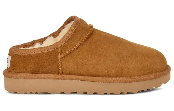 UGG Classic Slipper