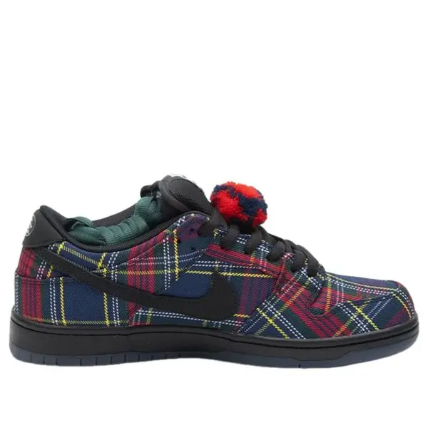 Nike Dunk Low X Nardwuar Tartan Sneakers