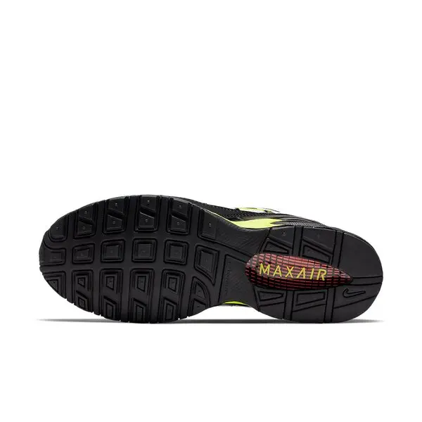 Nike Max Torch 4 Sneakers - Black/white/yellow