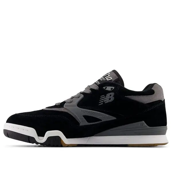 NEW BALANCE Numeric 770 Low Top Sneakers - Black/grey