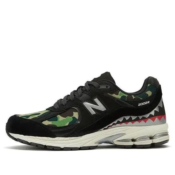 NEW BALANCE X A Bathing Ape 2002r "apes Together Strong Camo - Black
