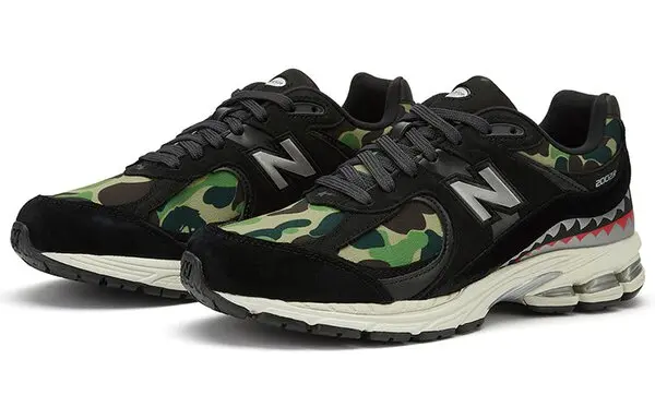 NEW BALANCE X A Bathing Ape 2002r "apes Together Strong Camo - Black