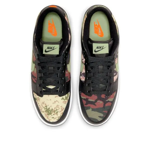 Nike Dunk Low Se "crazy Camo" Sneakers