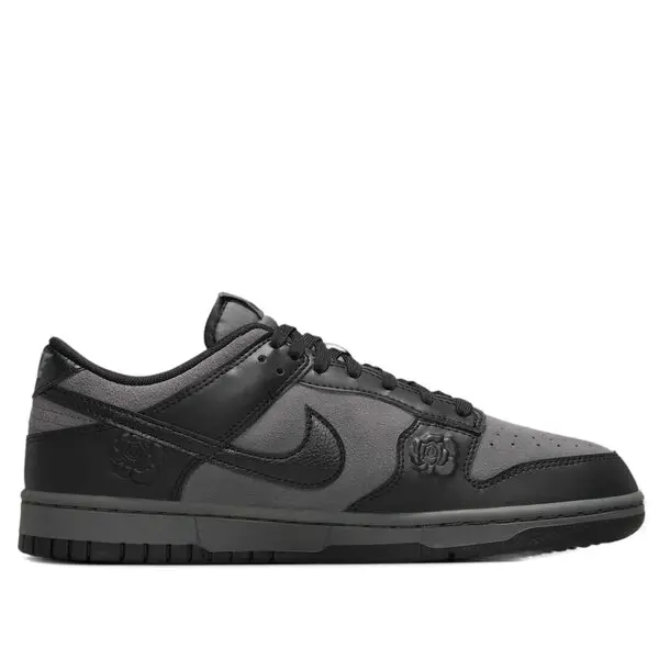 Nike Dunk Low "black Roses" Sneakers
