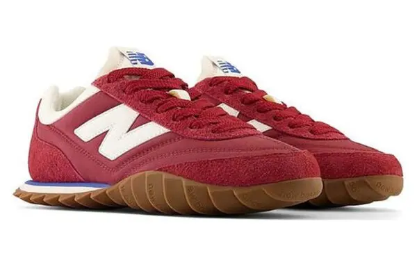 NEW BALANCE Rc30 'deep Earth Red' Sneakers - Red/white