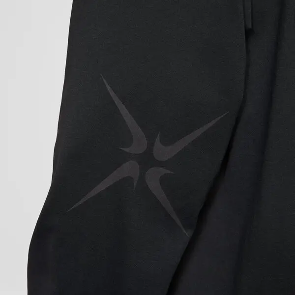 Nike Street Dri-fit Long-sleeve T-shirt