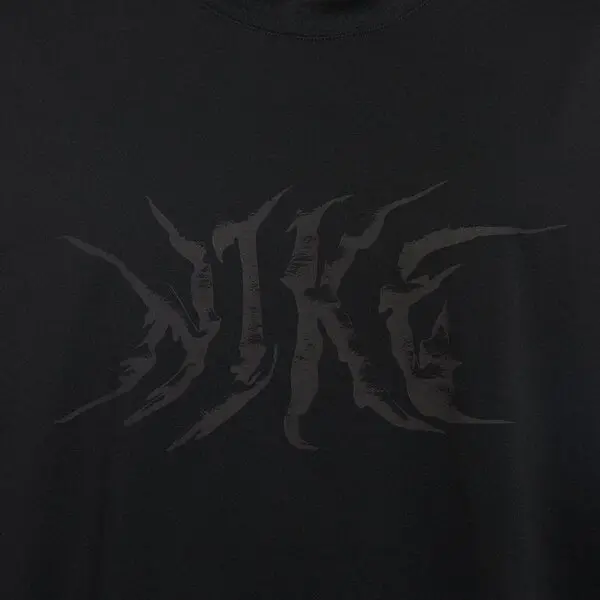 Nike Street Dri-fit Long-sleeve T-shirt