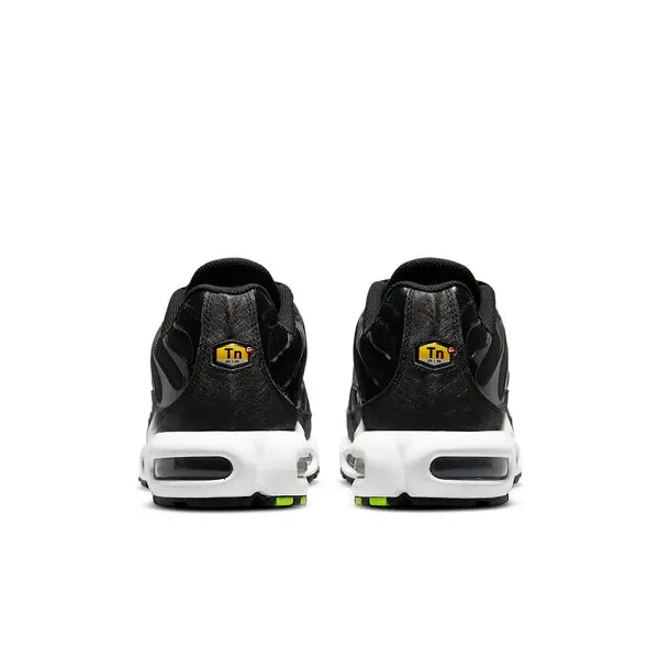Nike Max Plus "just Do It" Sneakers - Black/green