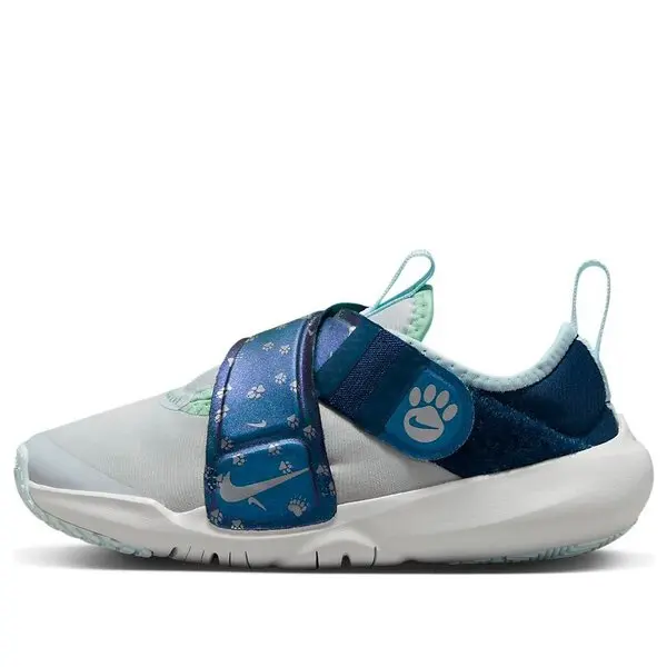 Nike Flex Advance Se "pawprints" Low Top Sneakers