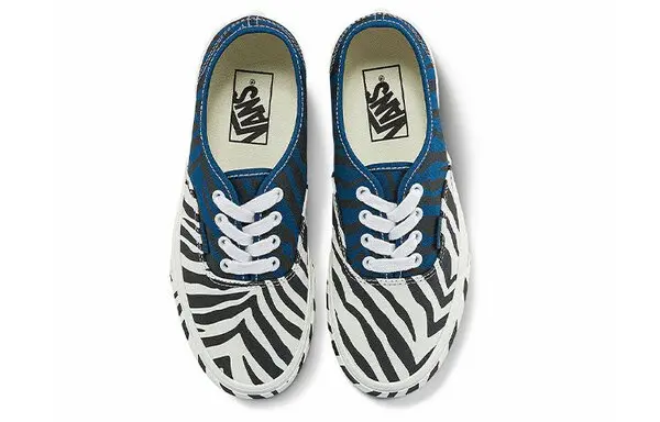 VANS Authentic Animal Low-top Sneakers - White/black/blue