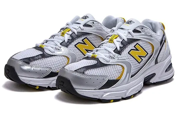 NEW BALANCE 530 Munsell White Citra Yellow Sneakers - White/yellow/black