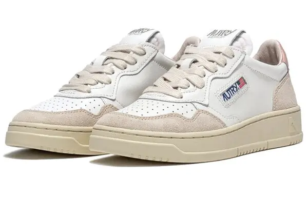 AUTRY Medalist Low Leather Suede Sneakers