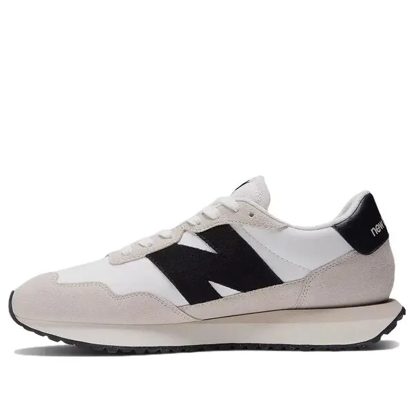 NEW BALANCE 237 Lace-up Sneakers - Cream/white/black
