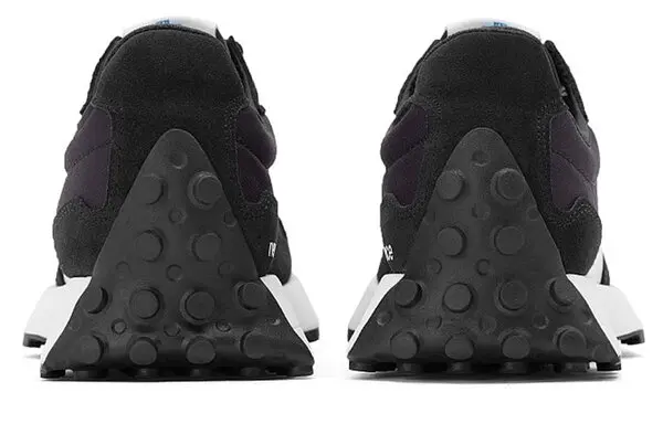 NEW BALANCE 327 Sneakers - Black/white
