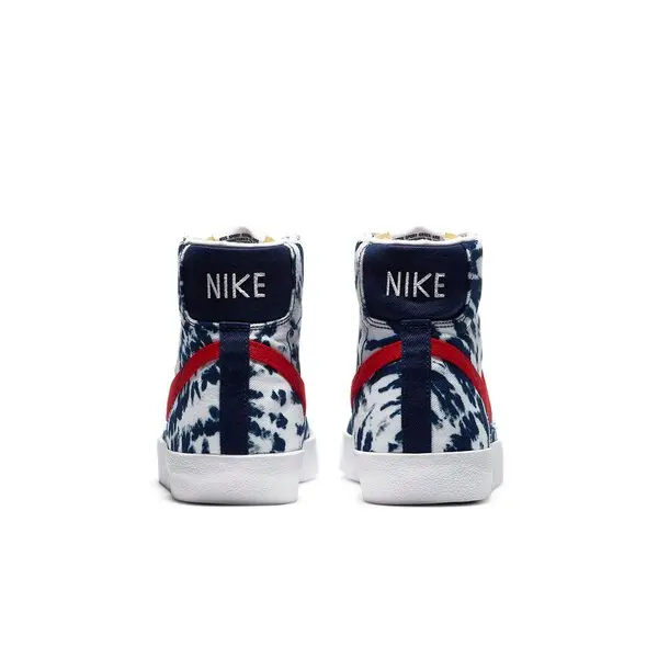 Nike Blazer Mid '77 Vintage 'blue Tie-dye' High Top Sneakers - White/blue/red