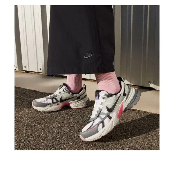Nike V2k Run Sneakers - Grey/pink/white
