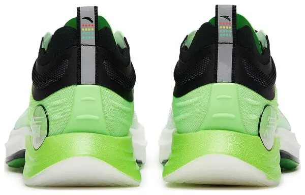 ANTA Mach Pro 'white Green Black