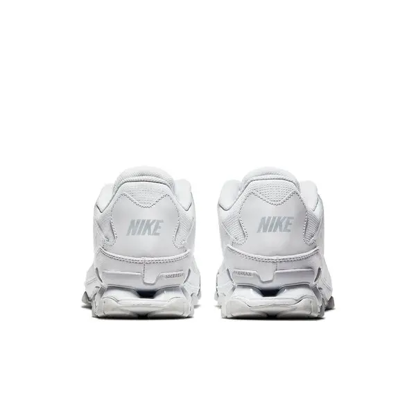 Nike Reax Tr Athletic Sneakers - White/grey