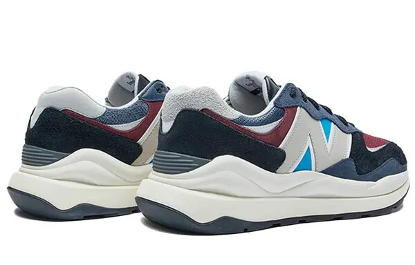 NEW BALANCE 57/40 Sneakers - Black/navy Blue/wine Red