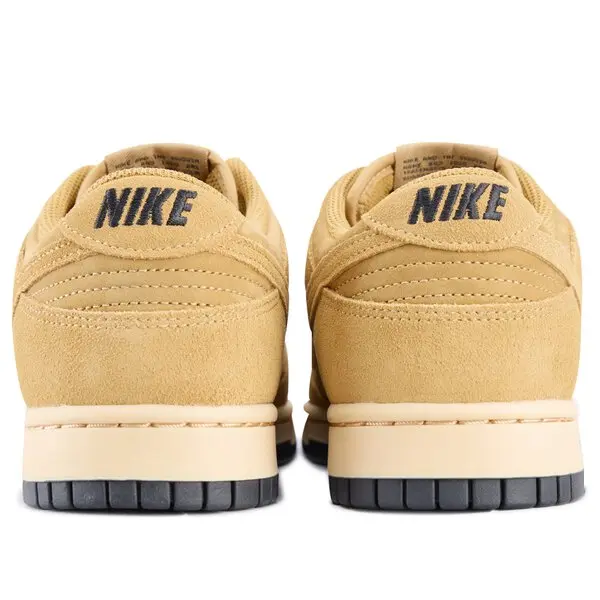 Nike Dunk Low Sneakers - Wheat/wheat/black