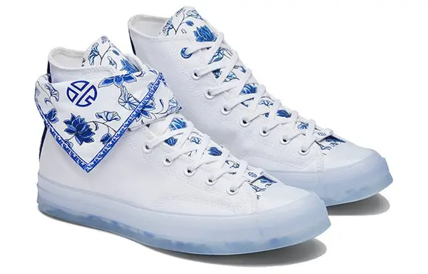 CONVERSE Chuck 70 High Top Sneakers - White/blue