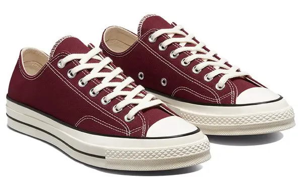 CONVERSE Chuck 70 Low Top Sneakers - Wine