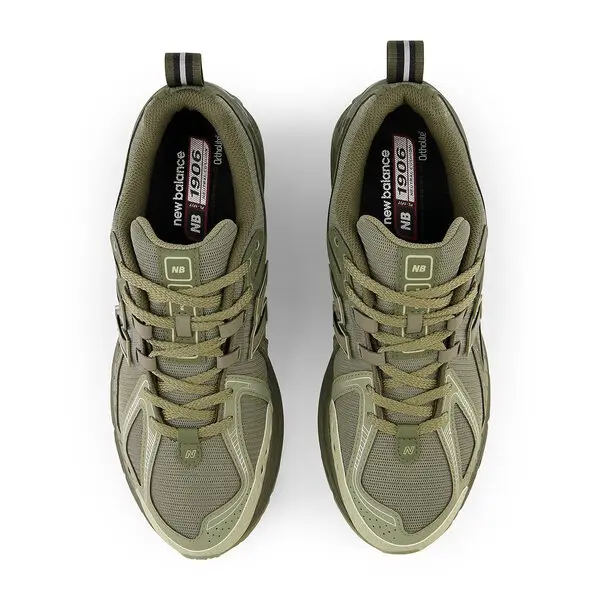 NEW BALANCE 1906r Sneakers